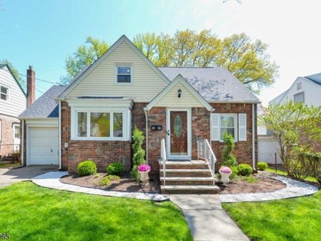 Ardsley Ct, Teaneck, Home For Sale