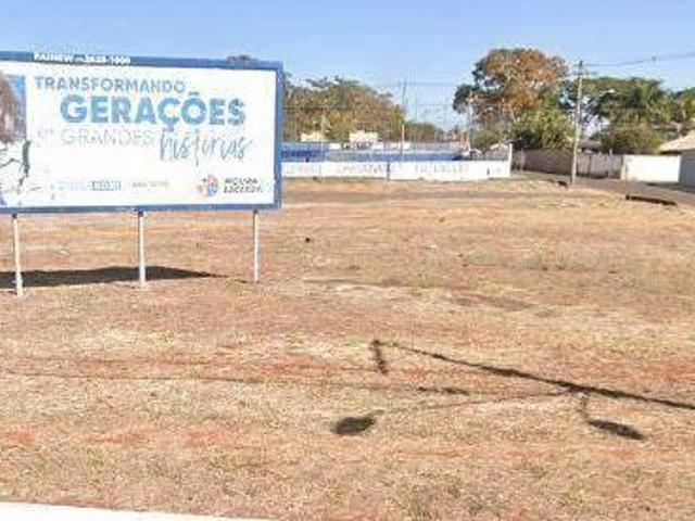 Área na Avenida Celso Charuri