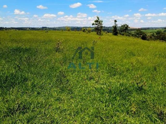 Área a 600m do bairro Jurumirim e 1km da Sp 127