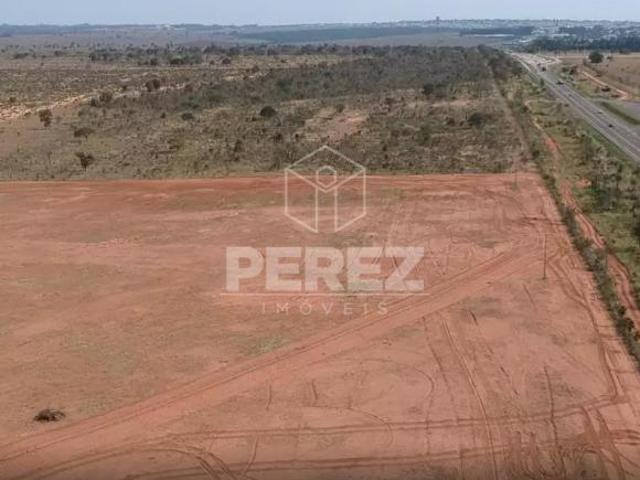 Área à margem da BR 163