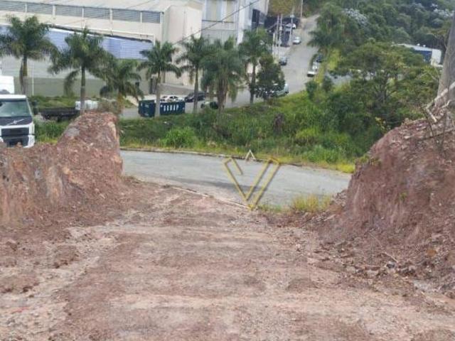 Área à venda, 1416 m² por R$ 1.080.000,00 Chácaras São Luís Santana de Parnaíba/SP