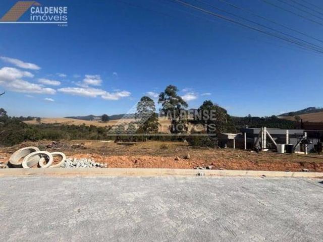 Área à venda, 3047 m² por R$ 450.000,00 Condomínio Campo Alegre Poços de Caldas/MG