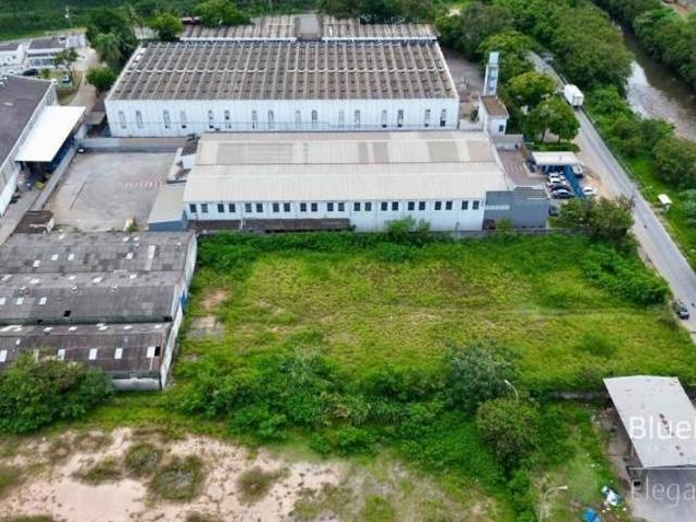 Área à venda, 4460 m² por R$ 4.000.000,00 Distrito Industrial Jundiaí/SP