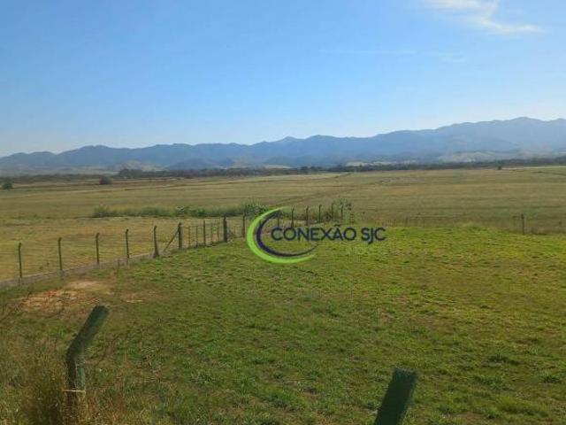 Área à venda, 600000 m² por R$ 25.000.000,00 Estiva Taubaté/SP