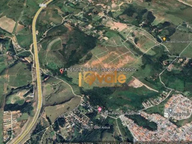 Área à venda, 656 m² no Rio Comprido Jacareí/SP