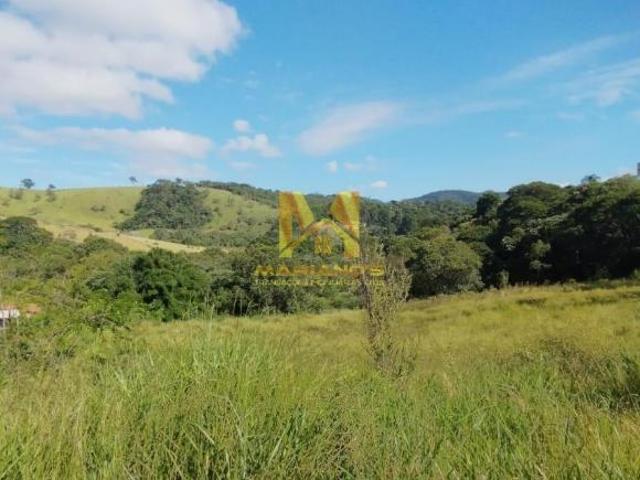 Área a venda de 2.500 m2 na Avenida Mathias Lopes em Nazaré Paulista