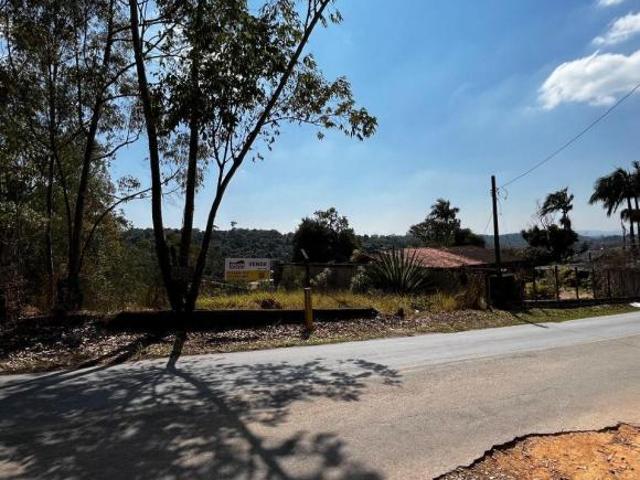 Área à venda em Cotia, Pitas