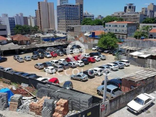 Área à venda em Campinas, Centro, com 3366.27 m²