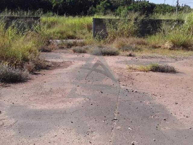 Área à venda em Campinas, Chácara Três Marias, com 4925 m²