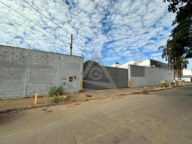 Área à venda em Campinas, Chácara Campos dos Amarais, com 2328 m²