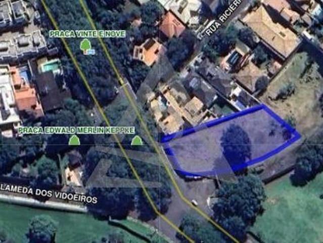 Área à venda em Campinas, Bairro das Palmeiras, com 2000 m²