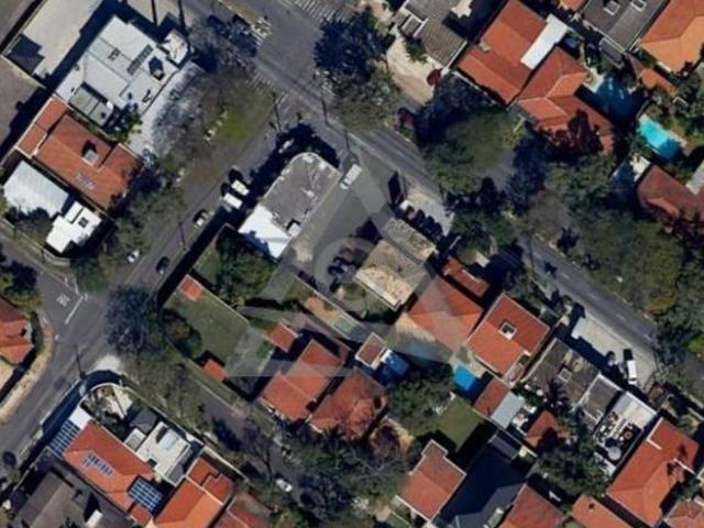 Área à venda em Campinas, Jardim das Paineiras, com 1243 m²