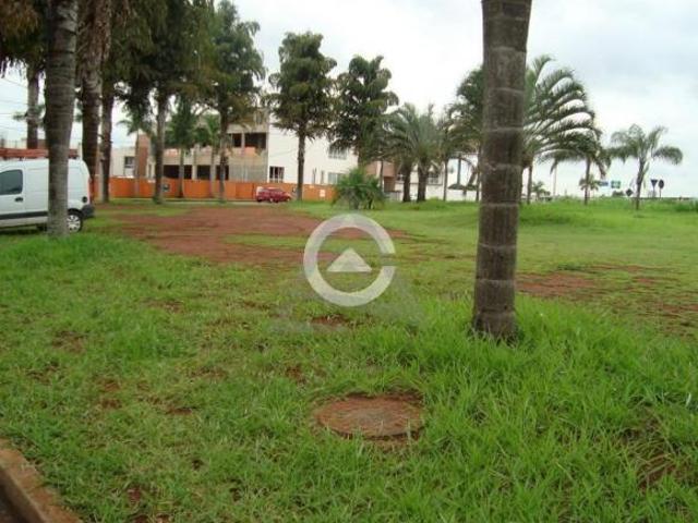 Área à venda em Campinas, Loteamento Center Santa Genebra, com 3880 m²