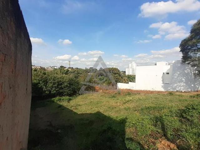 Área à venda em Campinas, Parque Taquaral, com 1000 m²