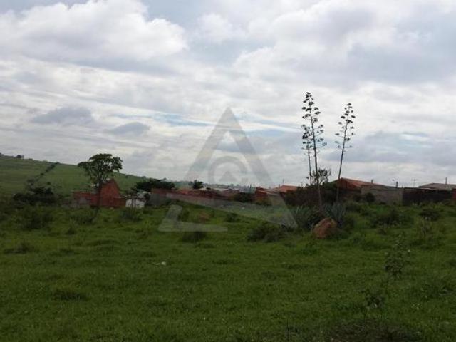 Área à venda em Campinas, Residencial São Luís, com 73140 m²