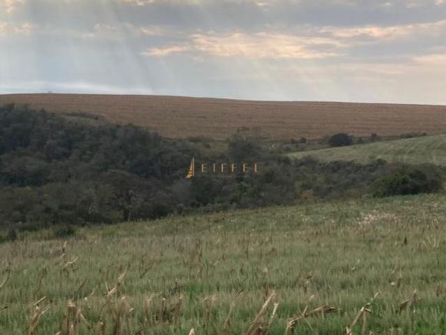 Área à venda em Araçoiaba da Serra, Jundiaquara