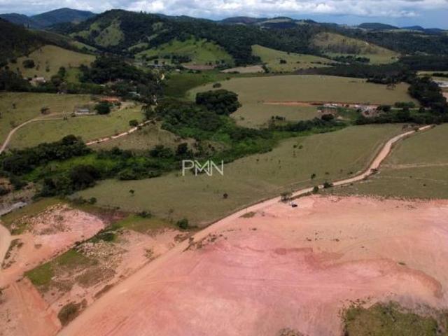 Área à venda em Bom Jesus dos Perdões, Centro, com 357200 m²