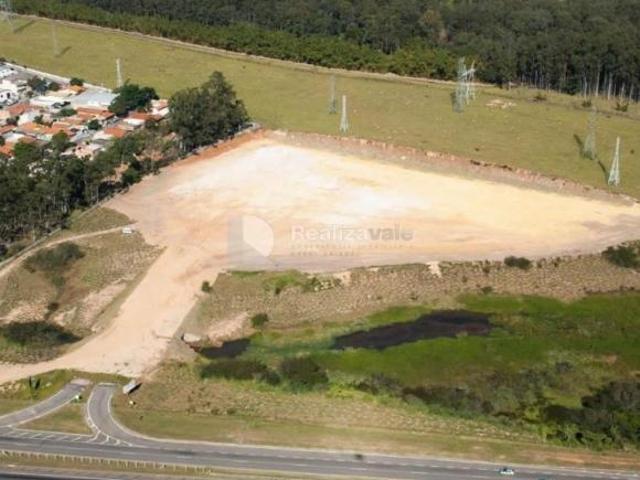 Área à venda em São José dos Campos, Vila Tatetuba, com 33000 m²