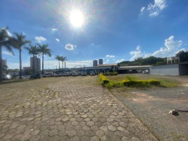 Área à venda em Valinhos, Parque Nova Suíça, com 5473.91 m²