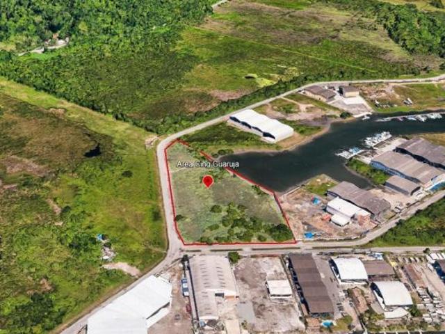 Area Á VENDA no CING com saída para o canal de Santos a venda no Guarujá