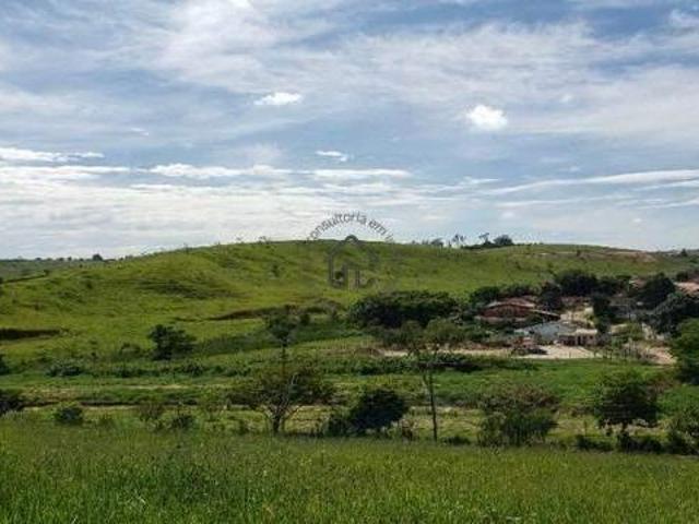 Área à venda no Jardim Paraíso em Jacareí