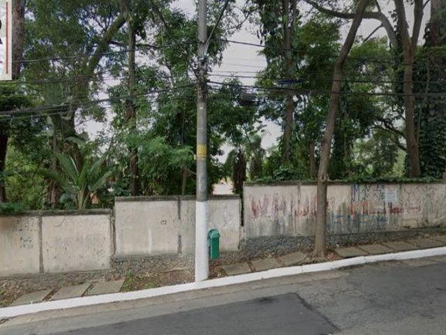 Área à venda no Jardim Vitória Régia