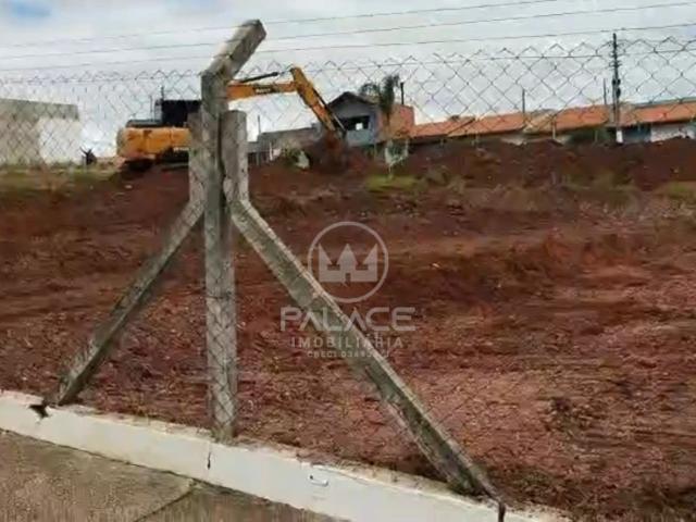 Área a venda no Parque Residencial Monte Rey III Piracicaba 6 Dorms