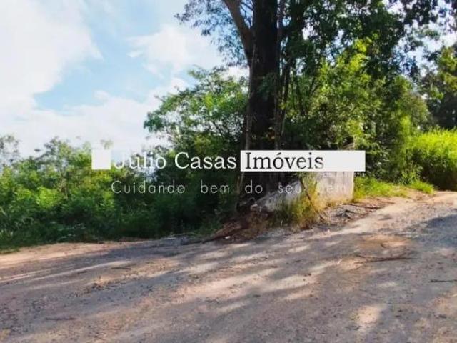Área à venda na Estrada José Celeste