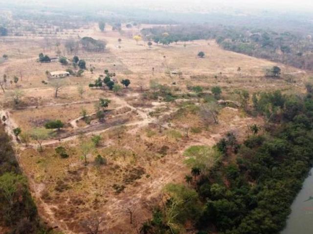 Área Beira Rio Cuiabá, Próxima Imigrantes