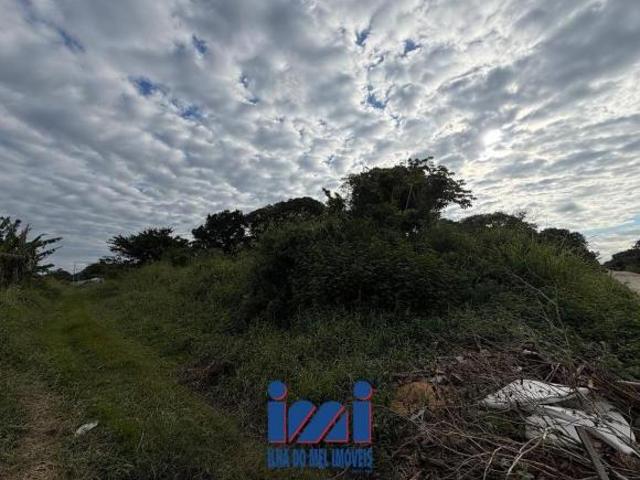Área com 5.022,70 m² em Shangrilá a venda