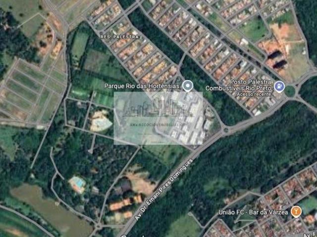 Área com 92.000m² no bairro Residencial Palestra