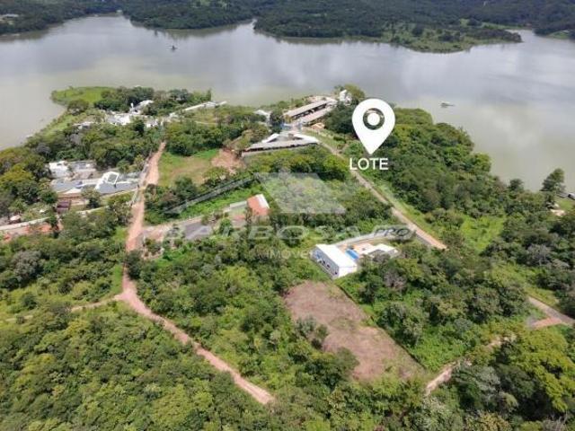 Aréa com 1.437,05 m² á venda as margens do Lago Corumbá Caldas Novas