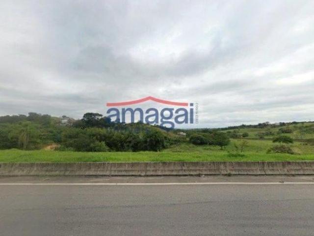 Area com 33.000M² Localizado em frente Rod. Dutra Veraneio Ijal