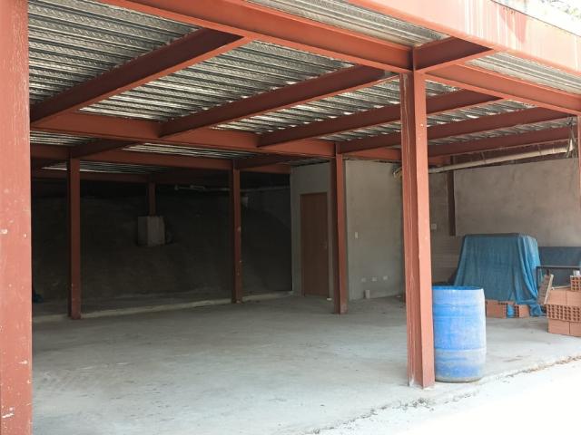 ÁREA COM 3 SALAS COMERCIAIS Venda Ilhabela SP Itaquanduba