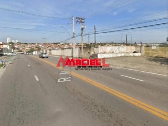 Área com excelente localização 14.602m²