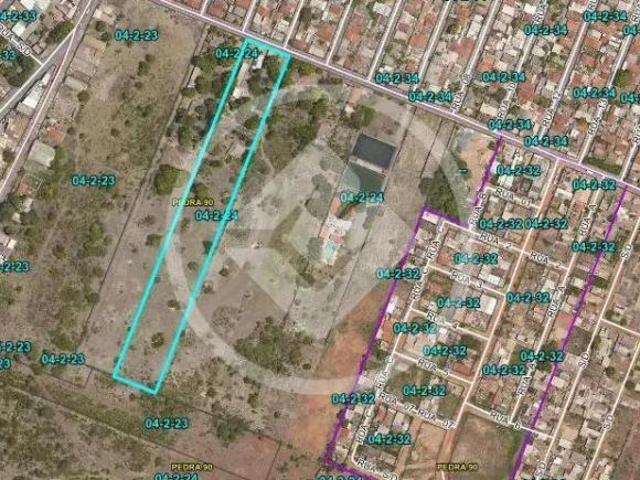 área com ótima localização no pedra 90