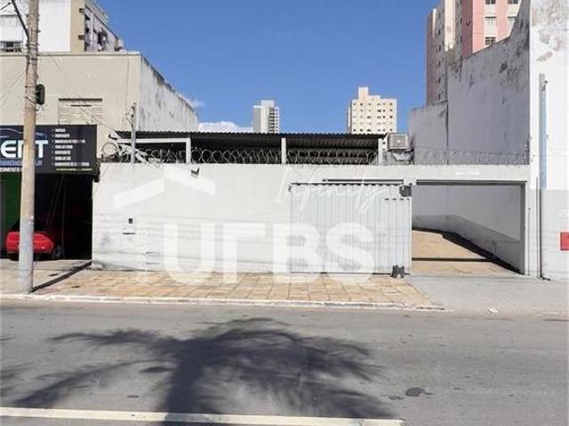 Área comercial à venda na avenida independência, com 491,00 m²