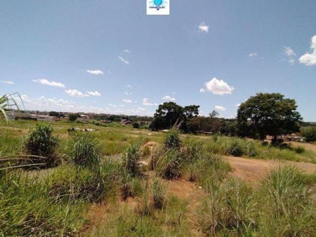 Área Comercial à Venda no Residencial Recanto das Emas Goiânia/GO