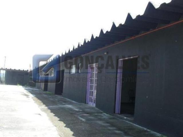 Área Comercial à Venda em Rio Grande, SBC: 3.500 m² Internos, 50.000 m² de Terreno