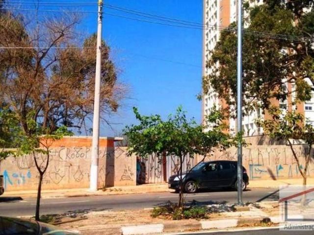 Área comercial à venda, Fazendinha, Carapicuíba