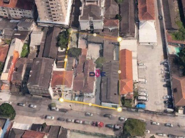 Área Comercial com 1.600m² à Venda na Vila Mathias | 32m de Frente