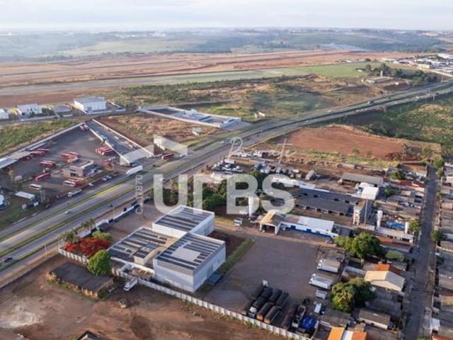 Área comercial com Galpão na BR153 Anápolis
