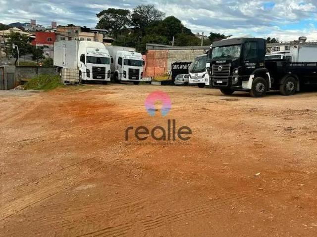 ÁREA COMERCIAL DE 2.020 m² À VENDA NA AVENIDA TERESA CRISTINA BELO HORIZONTE/MG