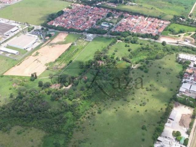 Área Comercial Jardim das Flores 254.000m²