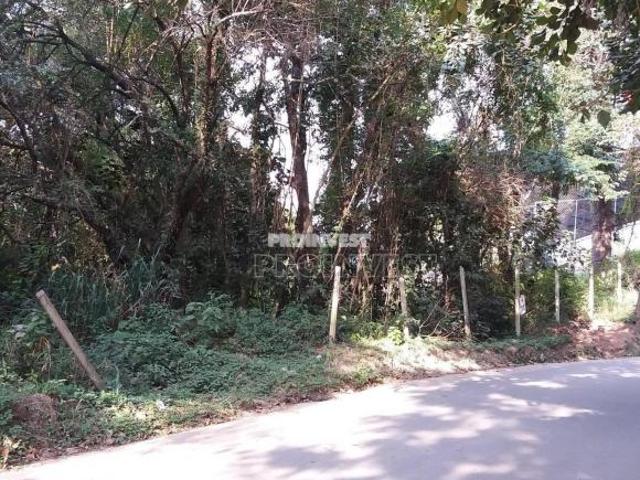 Área comercial ou residencial com 7633m²