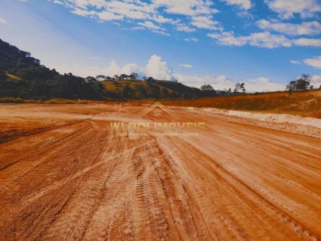 Área Comercial para Venda em Cambuí, À 500m da rodovia Fernão Dias