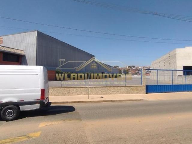 Área Comercial para Venda em Cambuí, Santa Edviges