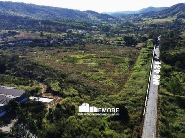 Área Comercial Próximo a Universidade de Itaúna