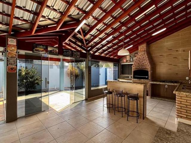 Área de lazer de dois andares com Espaço Gourmet e Piscina à Venda No Jardim Santa Cruz Mogi Guaçu