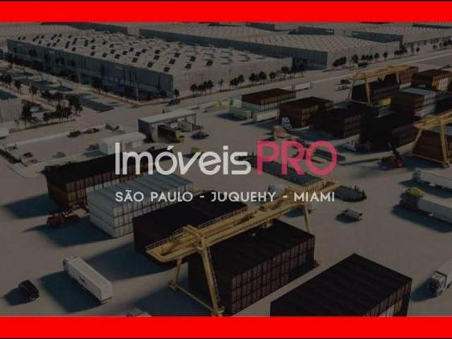 Area de 240.000 na Rodovia Rio/Santos km 237,5